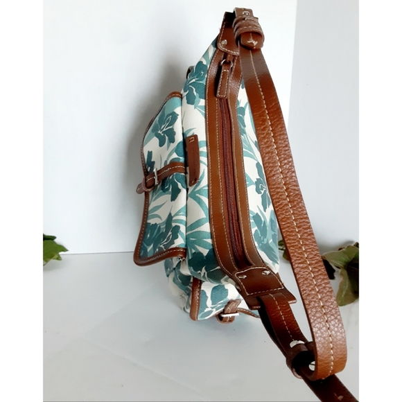 Caribbean Joe | Bags | Caribbean Joe Floral Ziptop Pocketed Satchel Bag ...